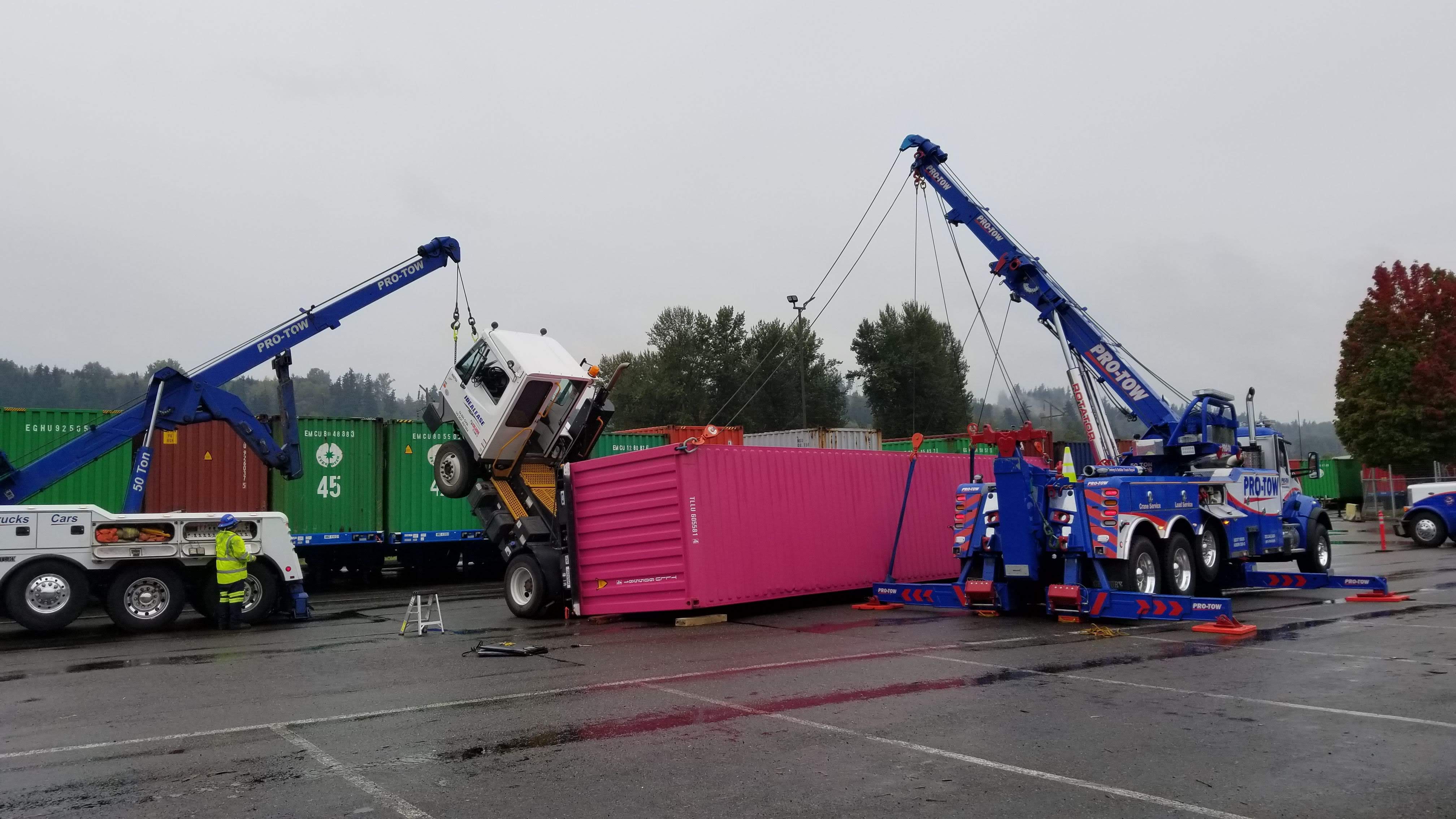 Cargo Reloading | Pro-Tow 24 Hr Towing